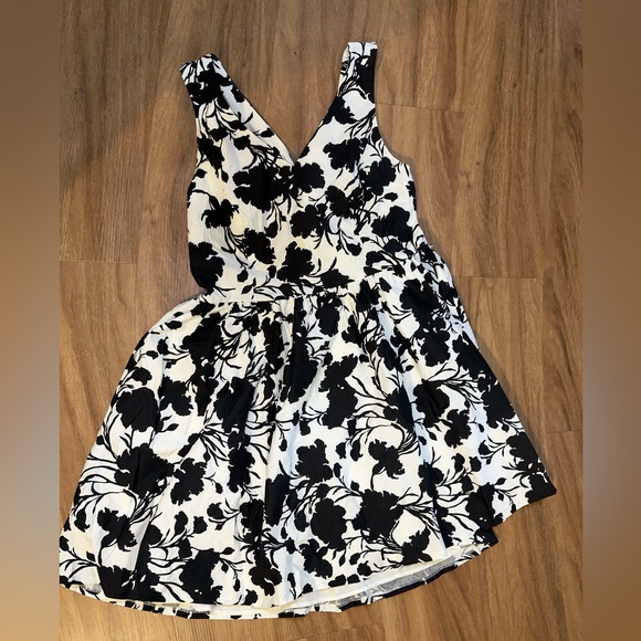 Elle | Dresses | Elle Dress | Poshmark